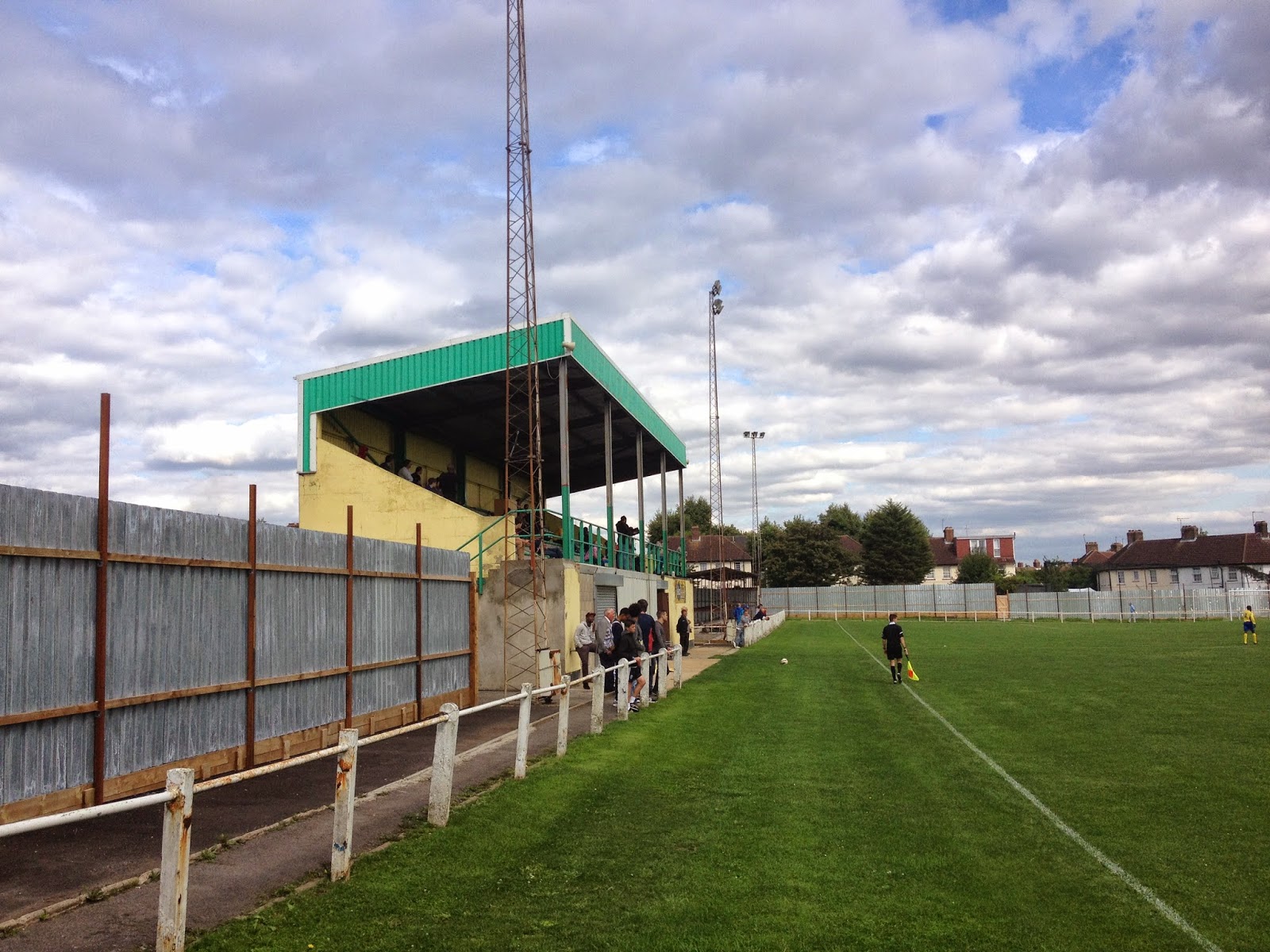Football Grounds visited by Richard Bysouth: Haringey Borough FC