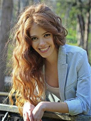 GÜZEL KÖYLÜ DİZİSİ SUDE (SU KUTLU) KİMDİR - SU KUTLU BİYOGRAFİ VE ...