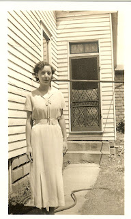 Trials and Tribulations of a Family Historian: 11/01/2012 - 12/01/2012