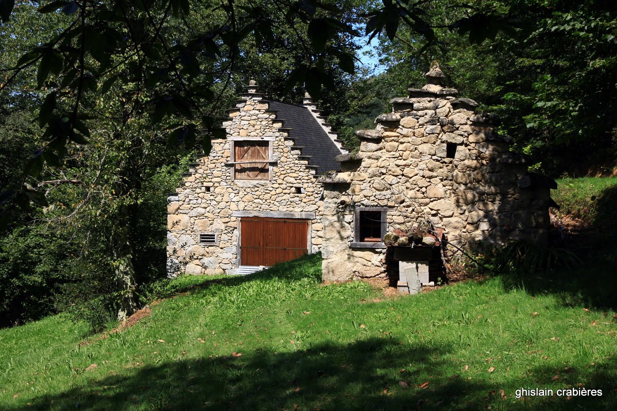 Crabieres Ghislain Photographies: Les granges de Cominac
