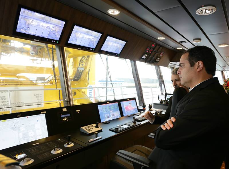 BLOG DO FREDSON PAIVA: SKANDI RECIFE - PERNAMBUCO LANÇA NAVIO DE MAIOR ...