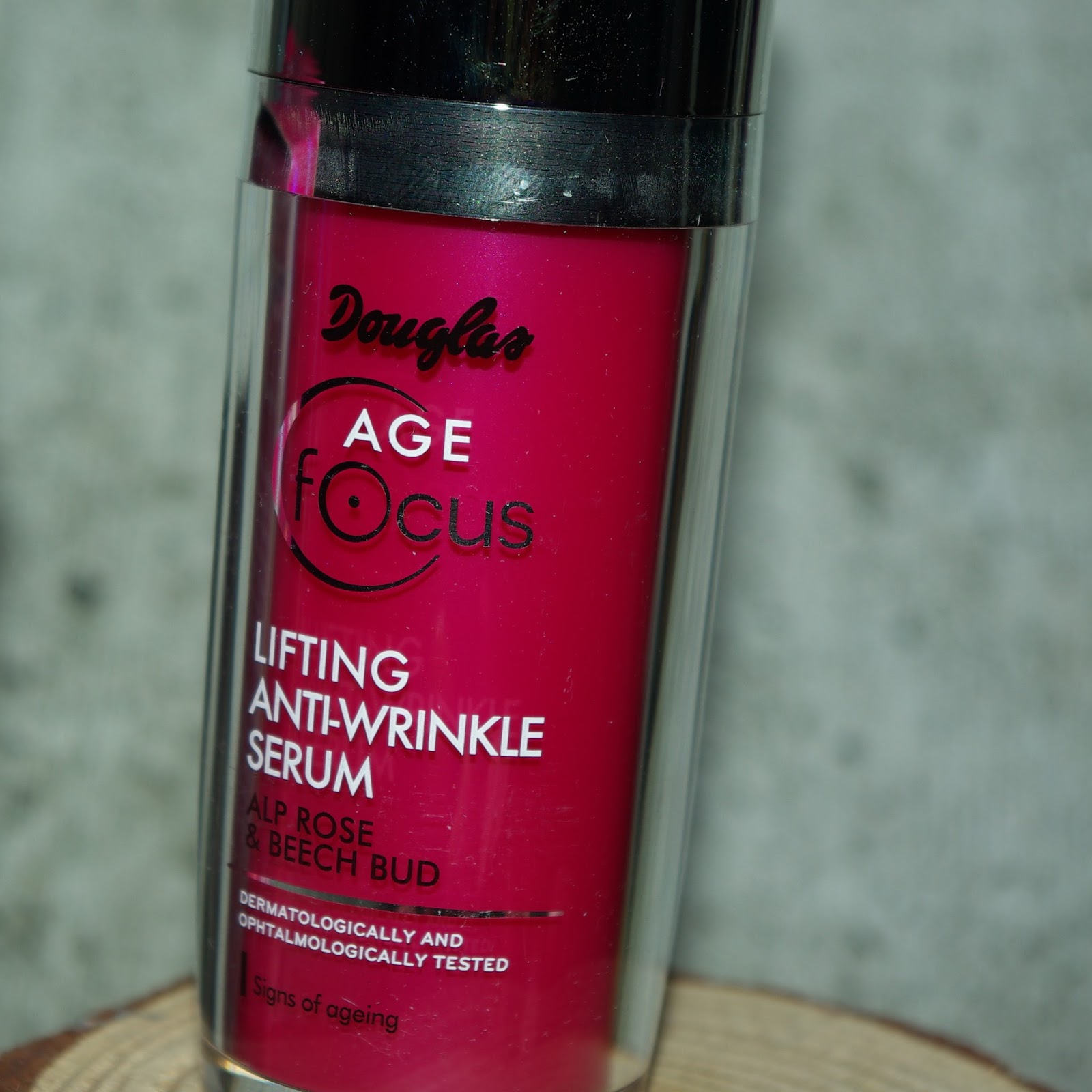 Lucciola: [Beauty] Douglas Age focus Lifting Anti-Wrinkle Serum Alp ...