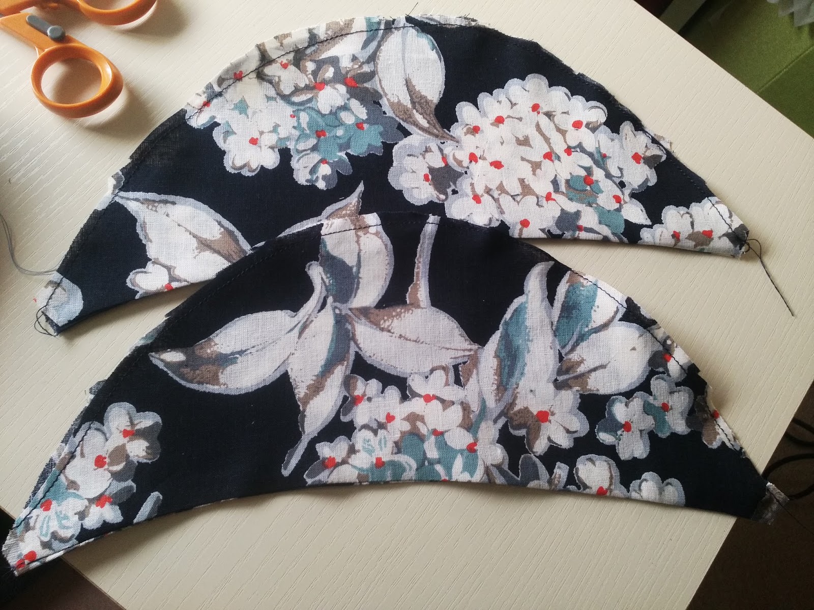 Lining a Dress — jaycotts.co.uk - Sewing Supplies