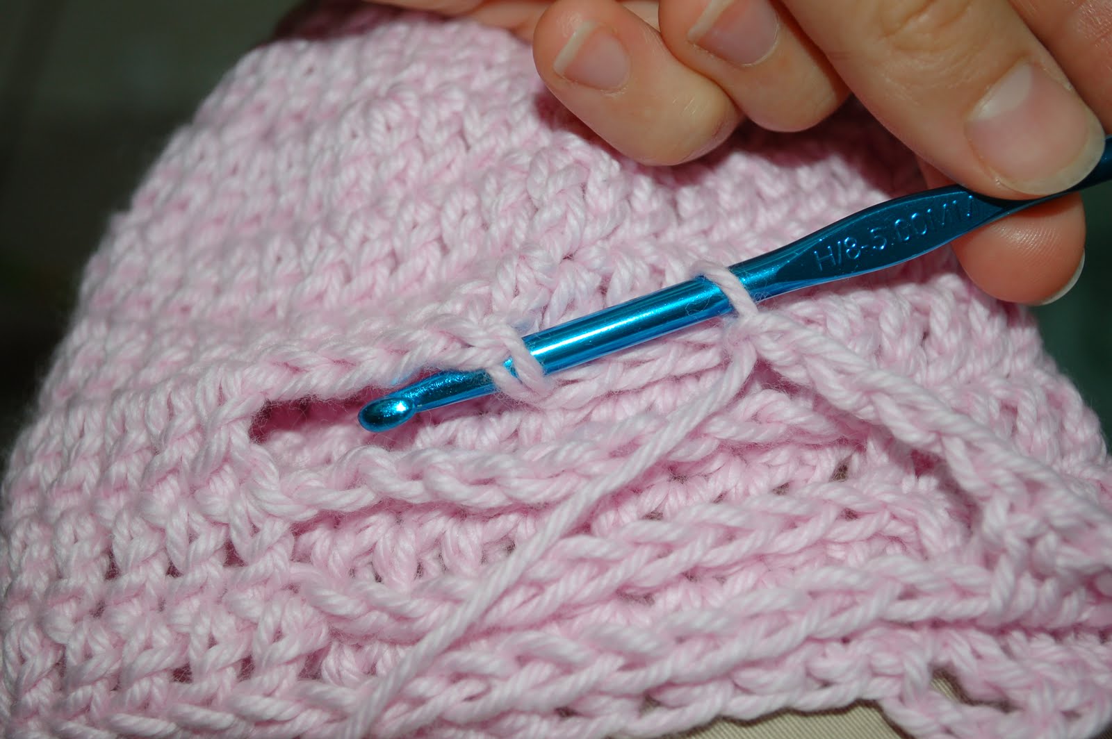 Alli Crafts: Free Pattern: Butterfly Hat - Newborn