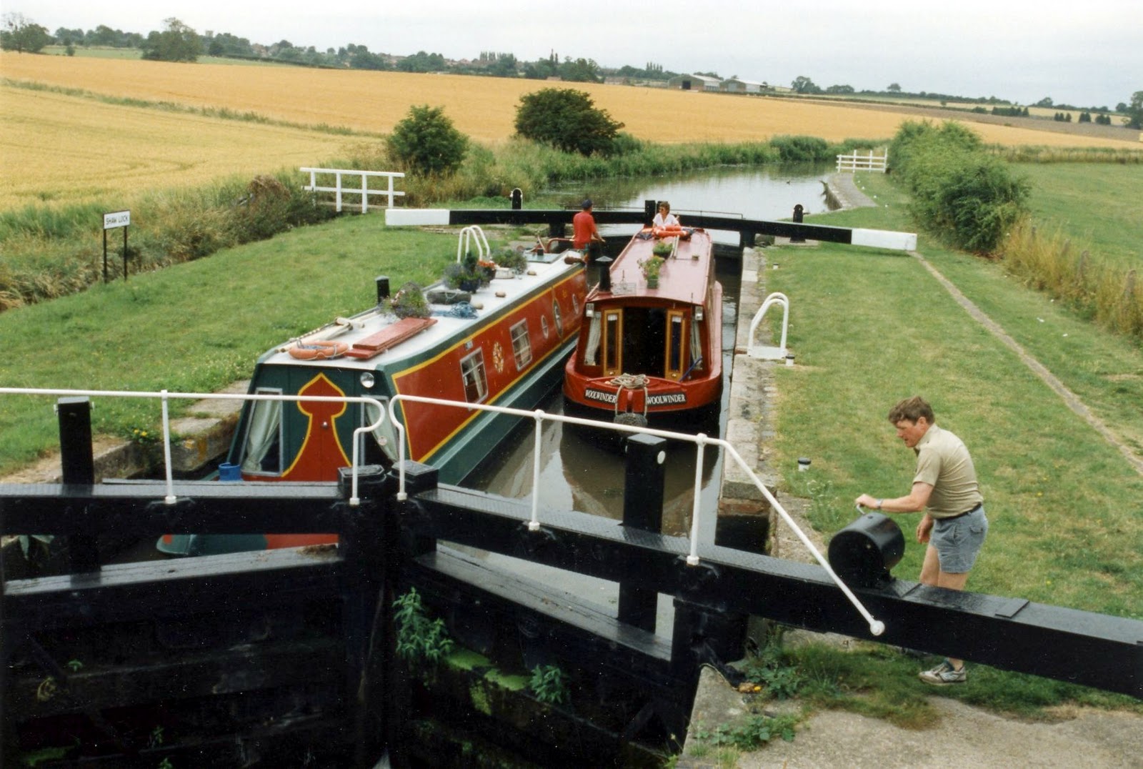Richlow Info: Images of - the Chesterfield Canal
