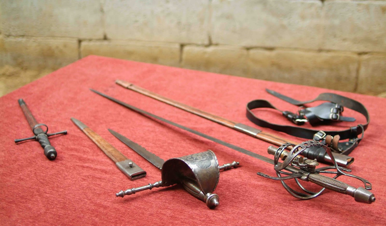 Historia de los Tercios Españoles: Armamento de los Tercios en Flandes