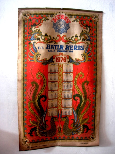 Griya Kuno: Kalender Kain Batik Keris Solo