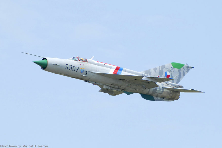 Russia's MiG-21: The Fighter Jet That Could Fly for 100 Years?