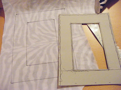 Almost Alice - DIY & Craft tutorials: How to: Frames from cardboard boxes
