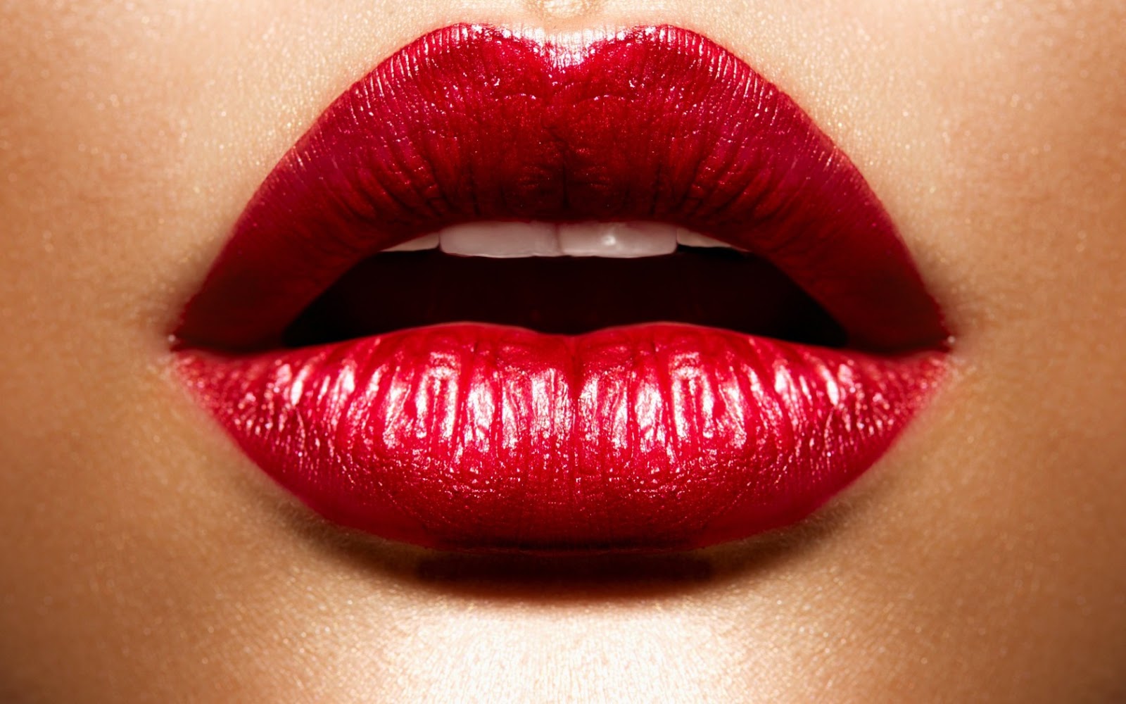 Beauty Charm.: How to Get Bigger Lips Naturally and Permanently