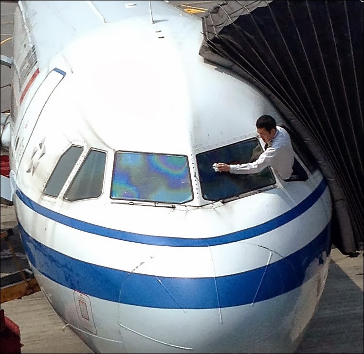 Robinson-Solutions Professional Window Cleaning: Chinese Planes, Trains ...
