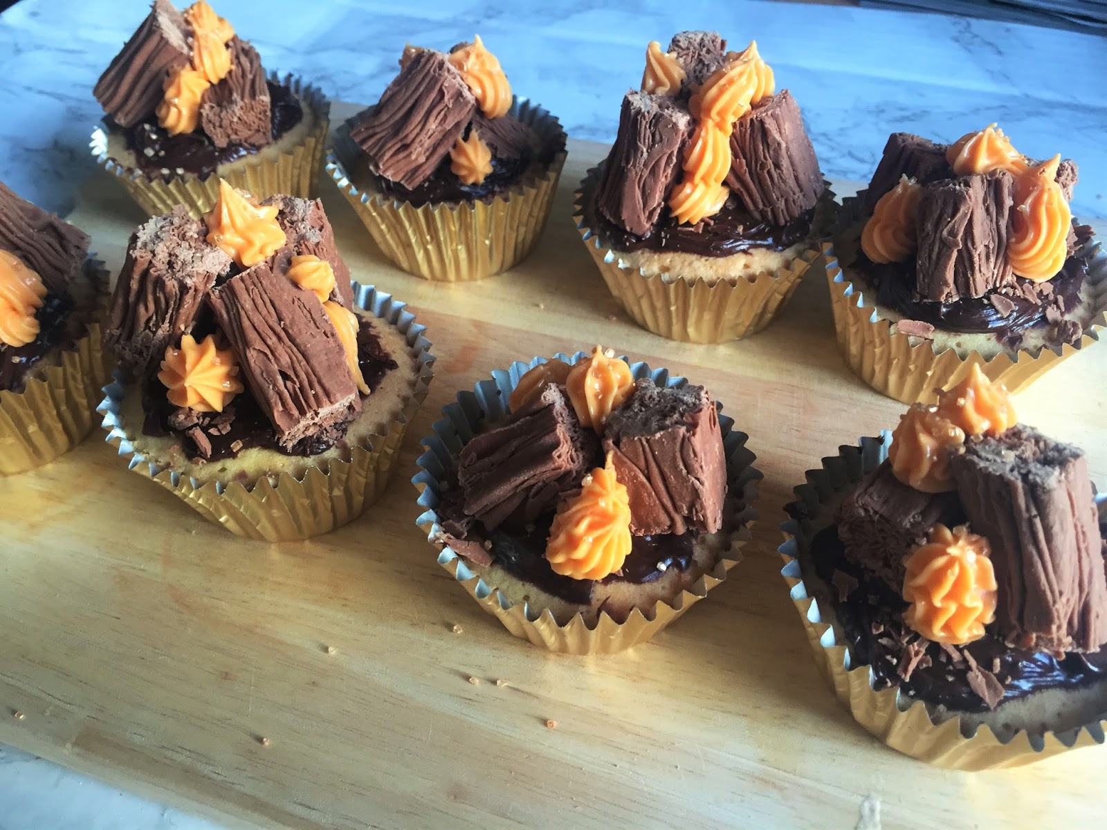 Chocolate Fudge Mini Bonfire Cupcakes | Amy Rowley