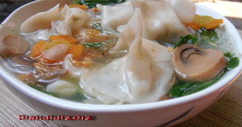 Diah Didi's Kitchen: Sup Pangsit Ayam Tahu