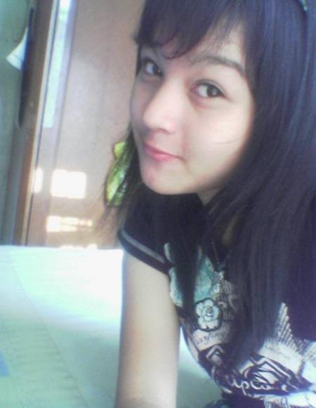 Indopic Photo Editor Cute Indonesian School Girls