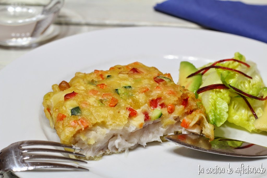 la cocina de aficionado: Merluza con rebozado de verduras