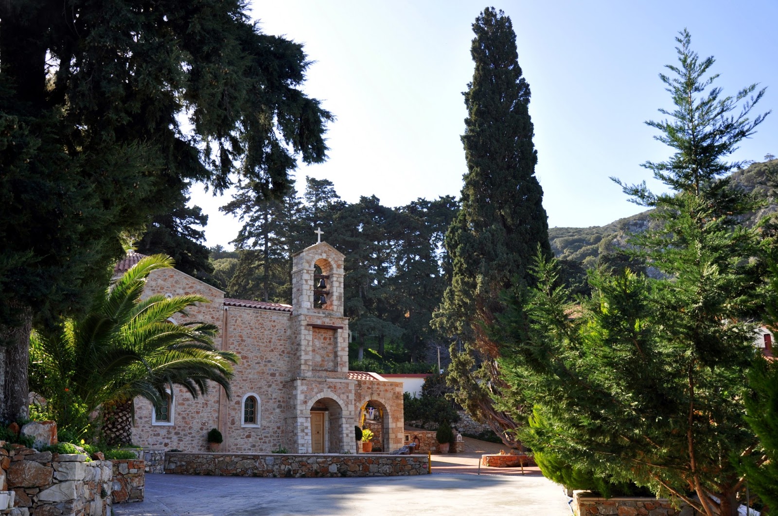 ΚΤΙΣΜA (ΕΛΛΗΝΙΚΑ): ΙΕΡΑ ΜΟΝΗ ΣΑΒΒΑΘΙΑΝΩΝ - ΡΟΓΔΙΑ ΗΡΑΚΛΕΙΟΥ