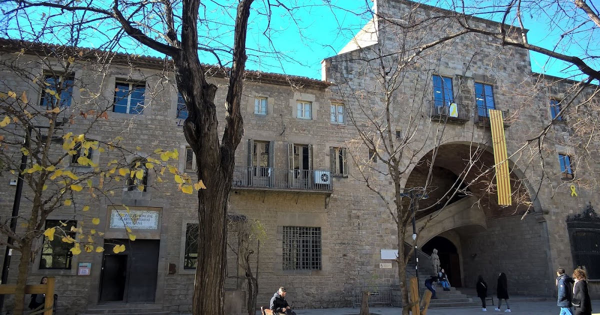 TRESORS a BARCELONA: Biblioteca Nacional de Catalunya