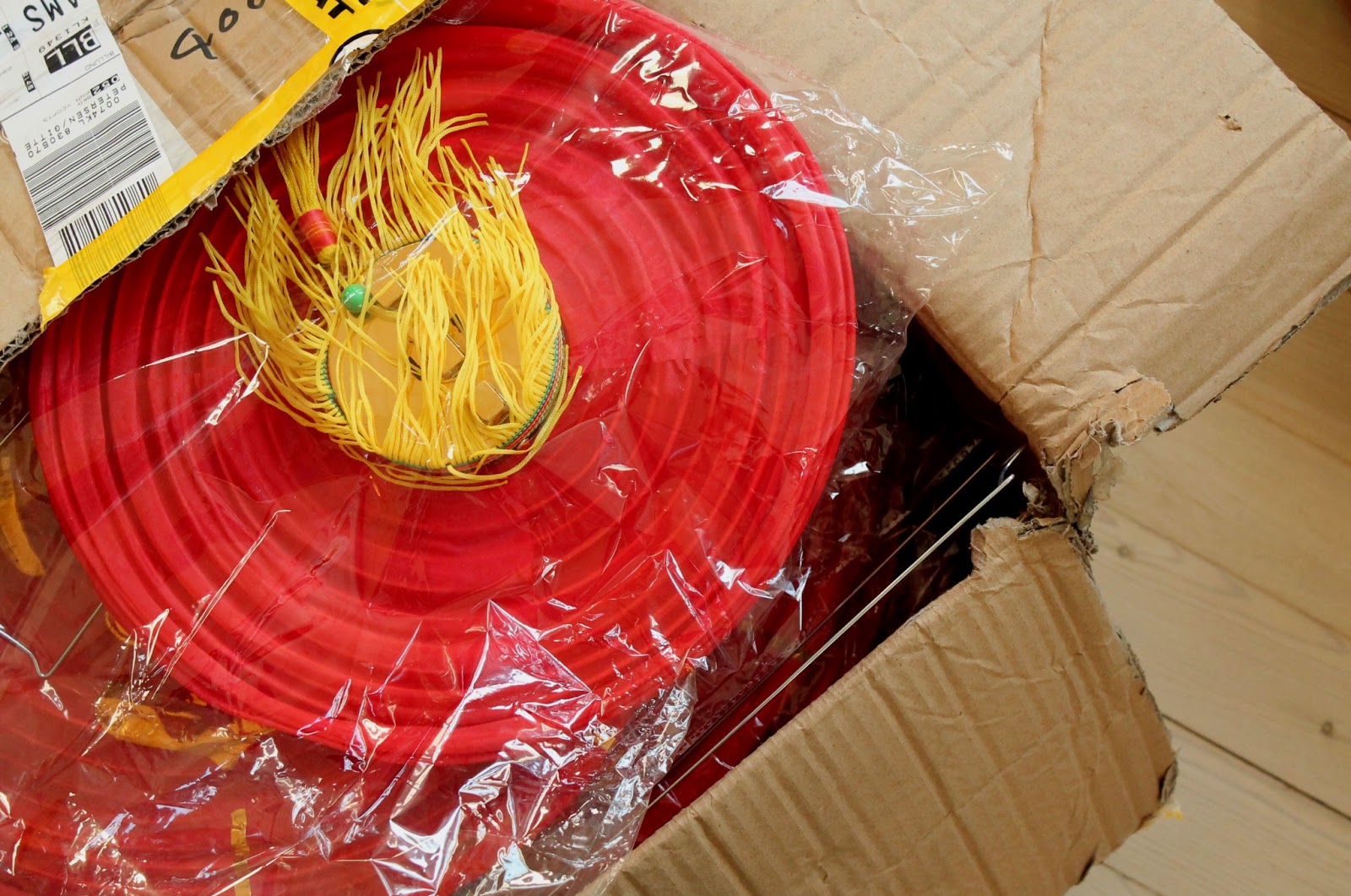 helt og aldeles: PYNT AF KINESISKE RØDE LAMPER!