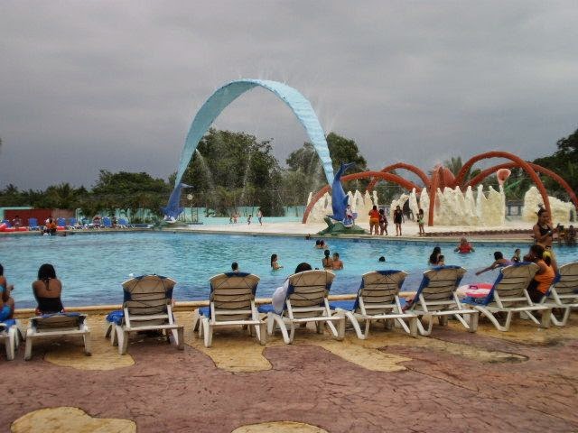 eltapondelascinco.com: CIERRAN KASKADA PARK EN SANTIAGO