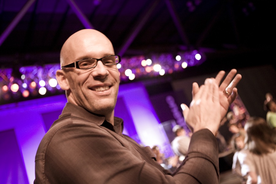 DWAYNE ROBERTS (IHOP-KC) E NÍVEA SOARES JUNTOS NA BOLA DE NEVE LAPA (SP ...