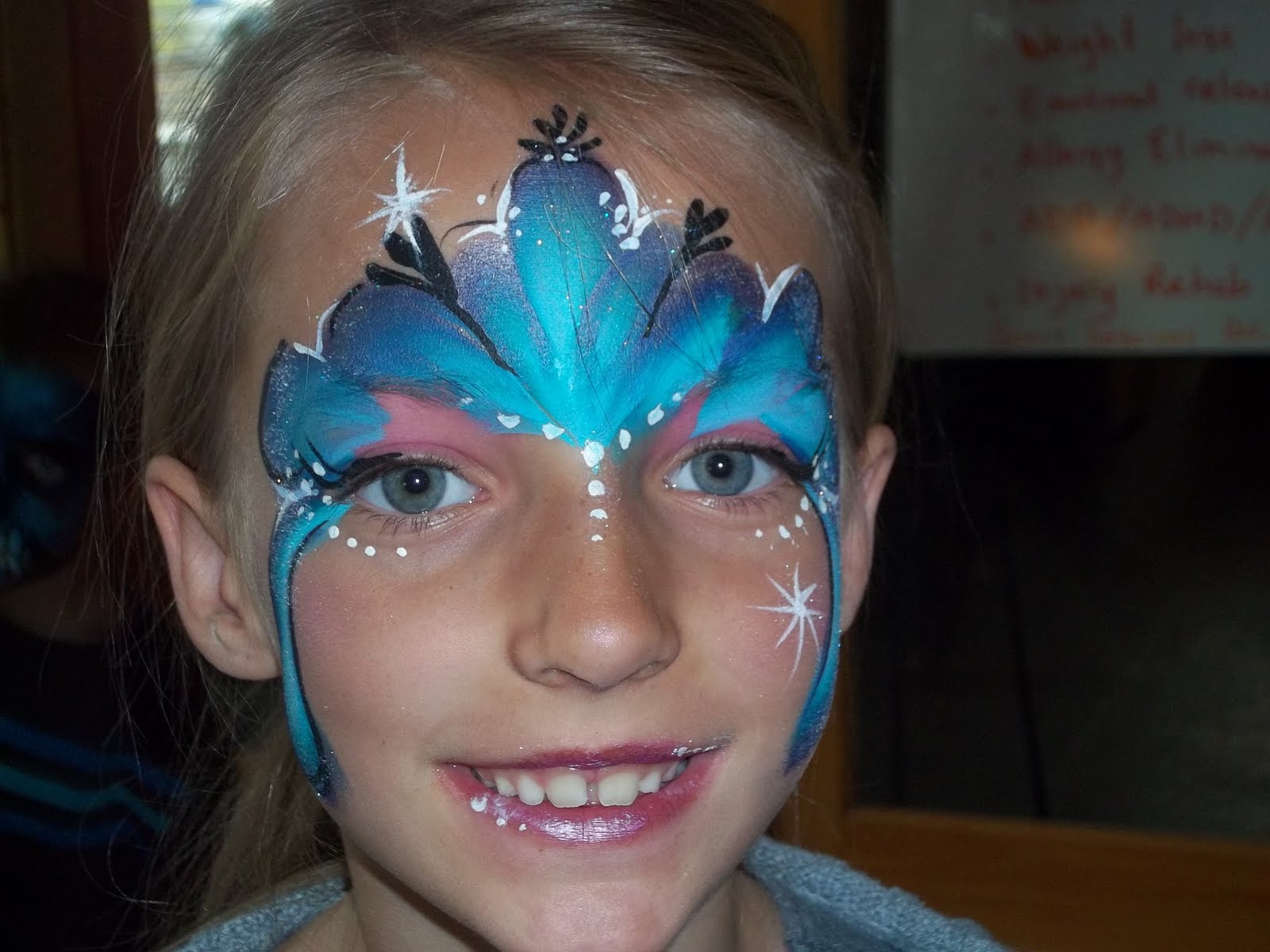 PONCIANO FAMILY: Face paint