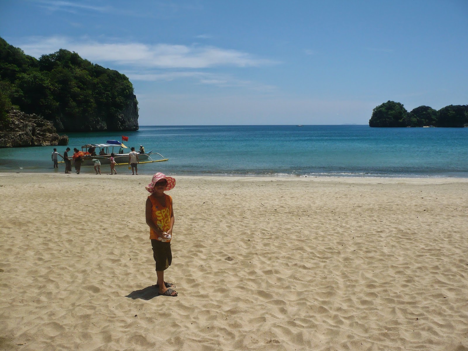 Gota Beach Resort - Caramoan Best Beach Resort