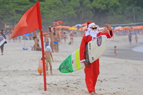 Design Sensible: How Santa Claus looks like in Brazil?