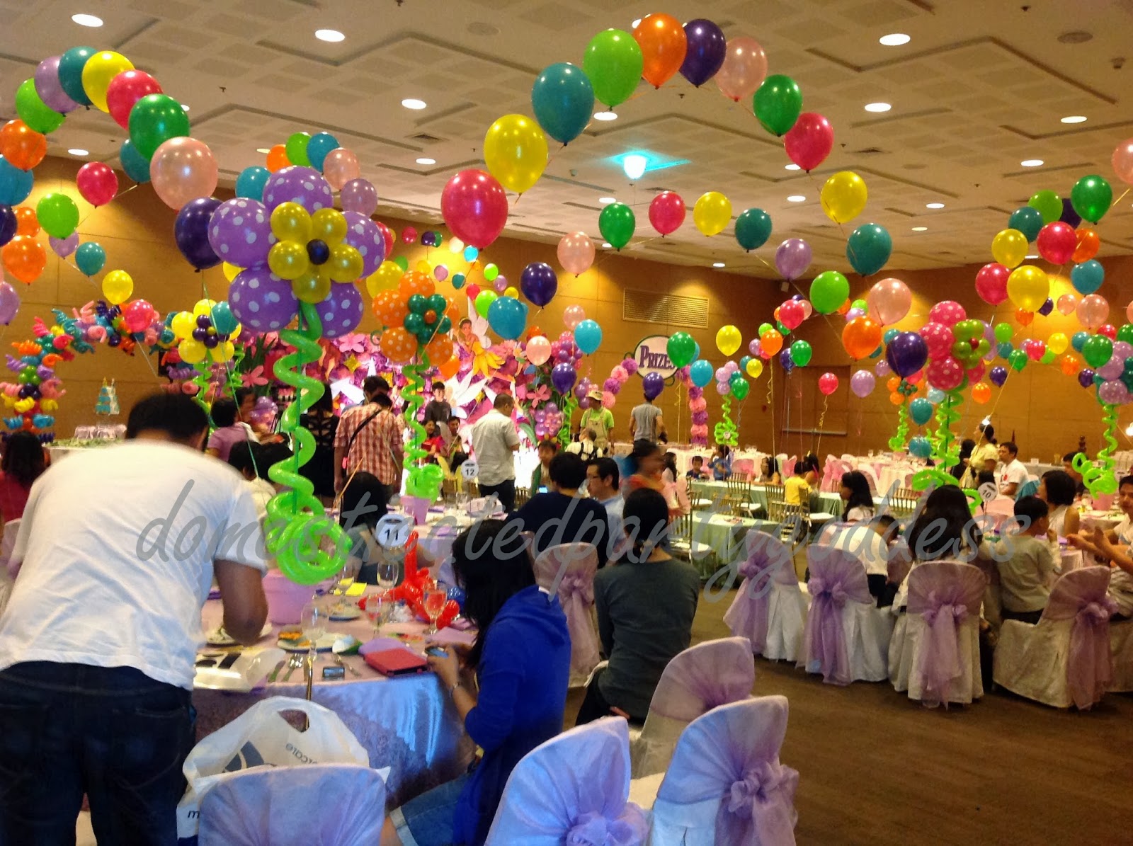 Domesticated Party Goddess: Party Venue : Unilab's Bayanihan Center