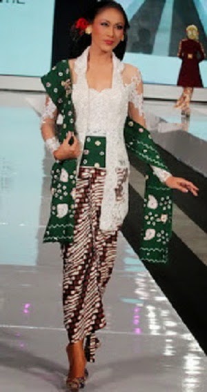 29 Info Top Baju Kurung Era 60-an