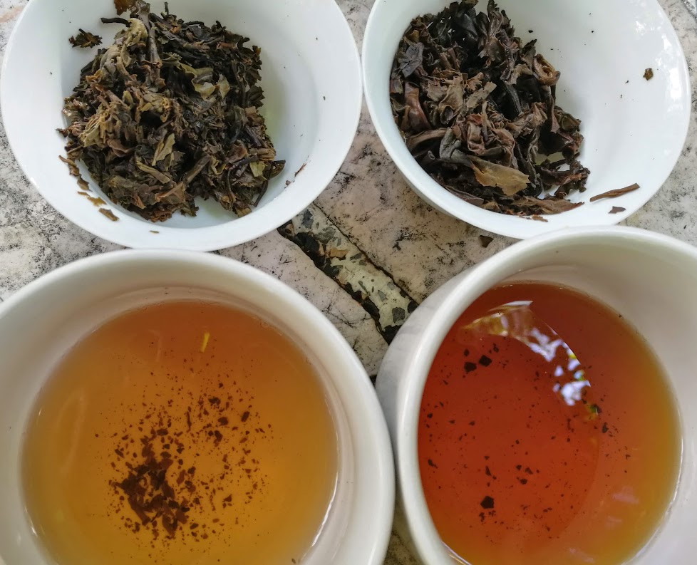Tea in the ancient world: 2011 Xiaguan FT sheng cake and 2007 Tulin ...
