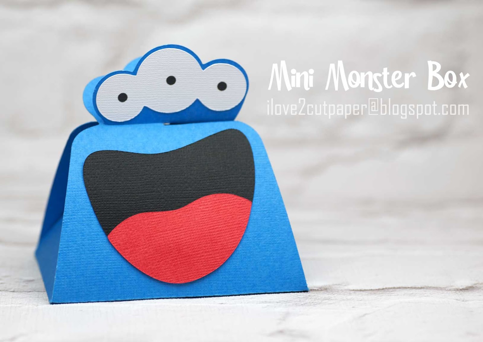 i love 2 cut paper: Mini Monster Box