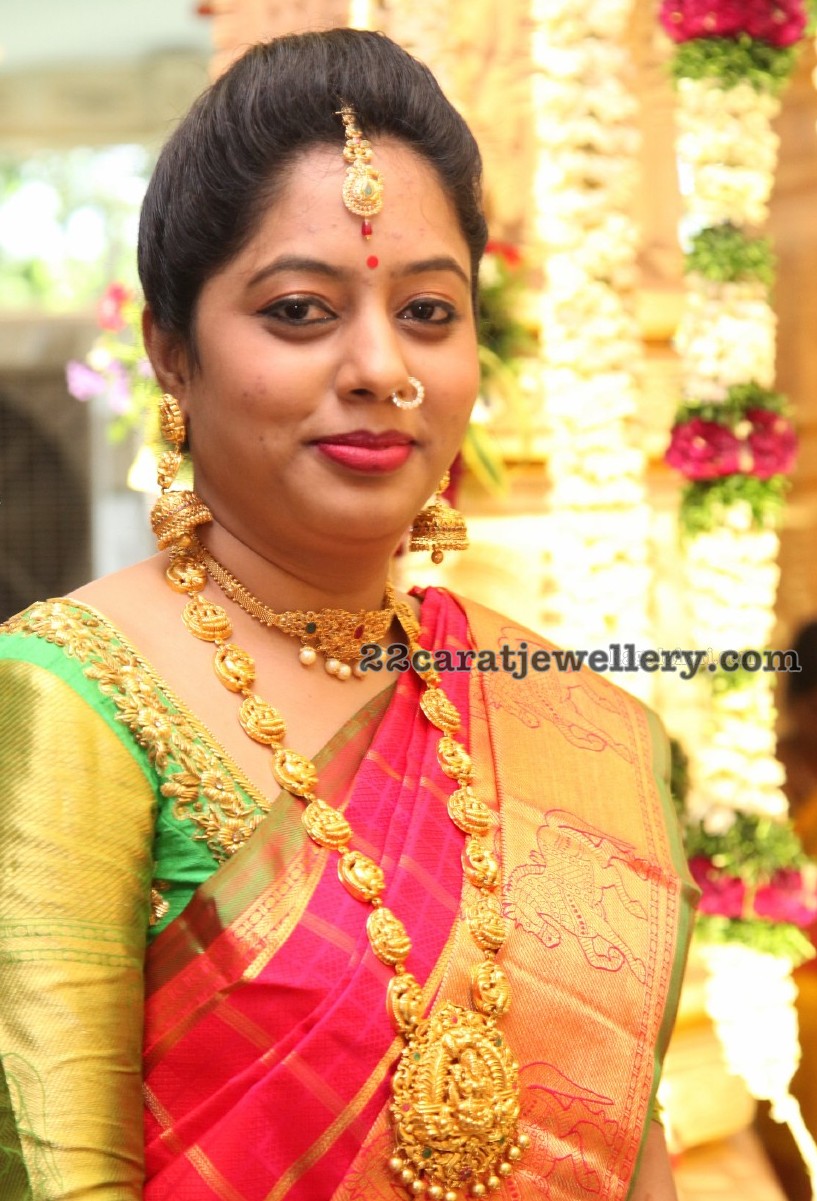 Guests at Trinetra Goud and Teja Sri Wedding - Jewellery Designs