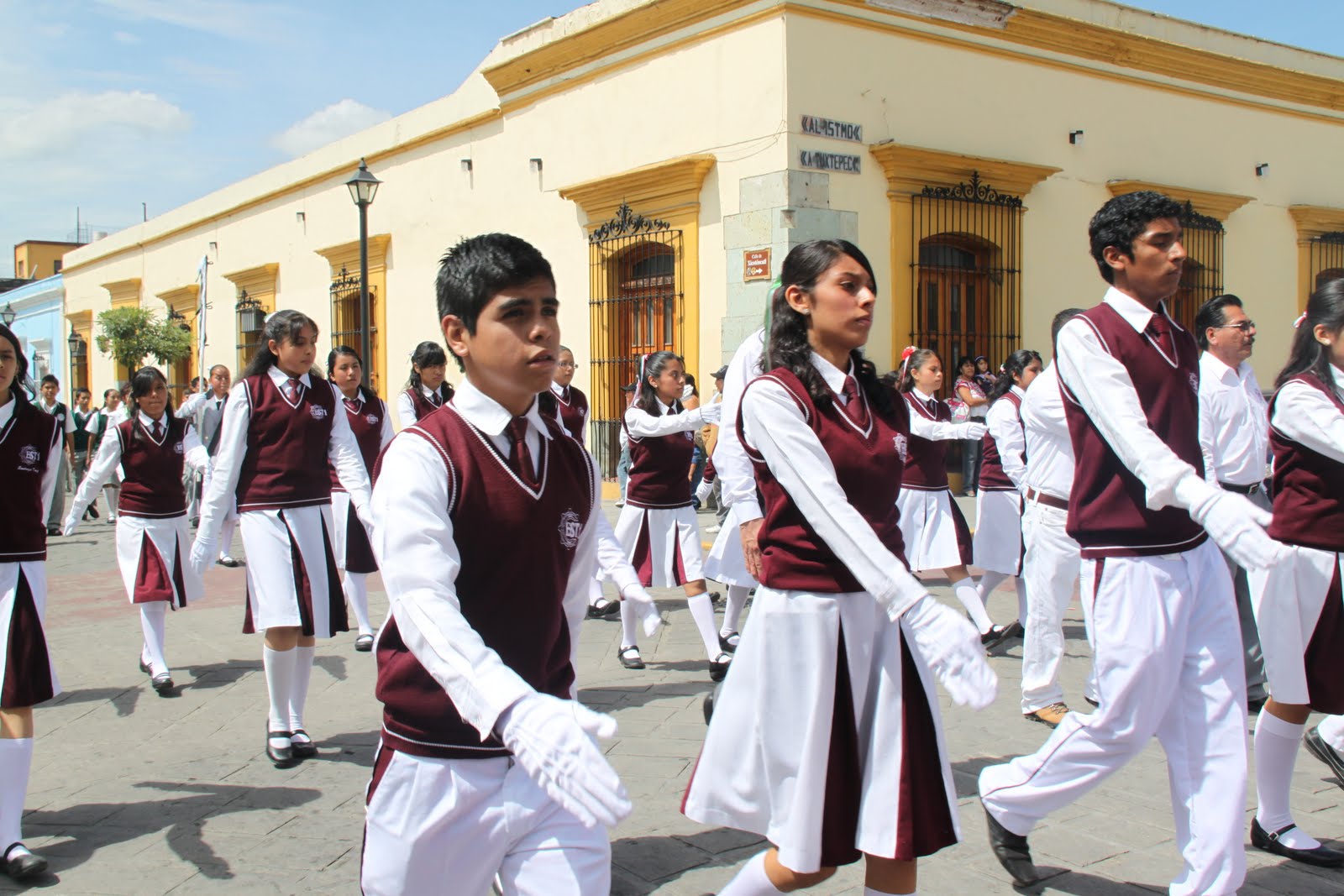 Mexico File: School Uniforms