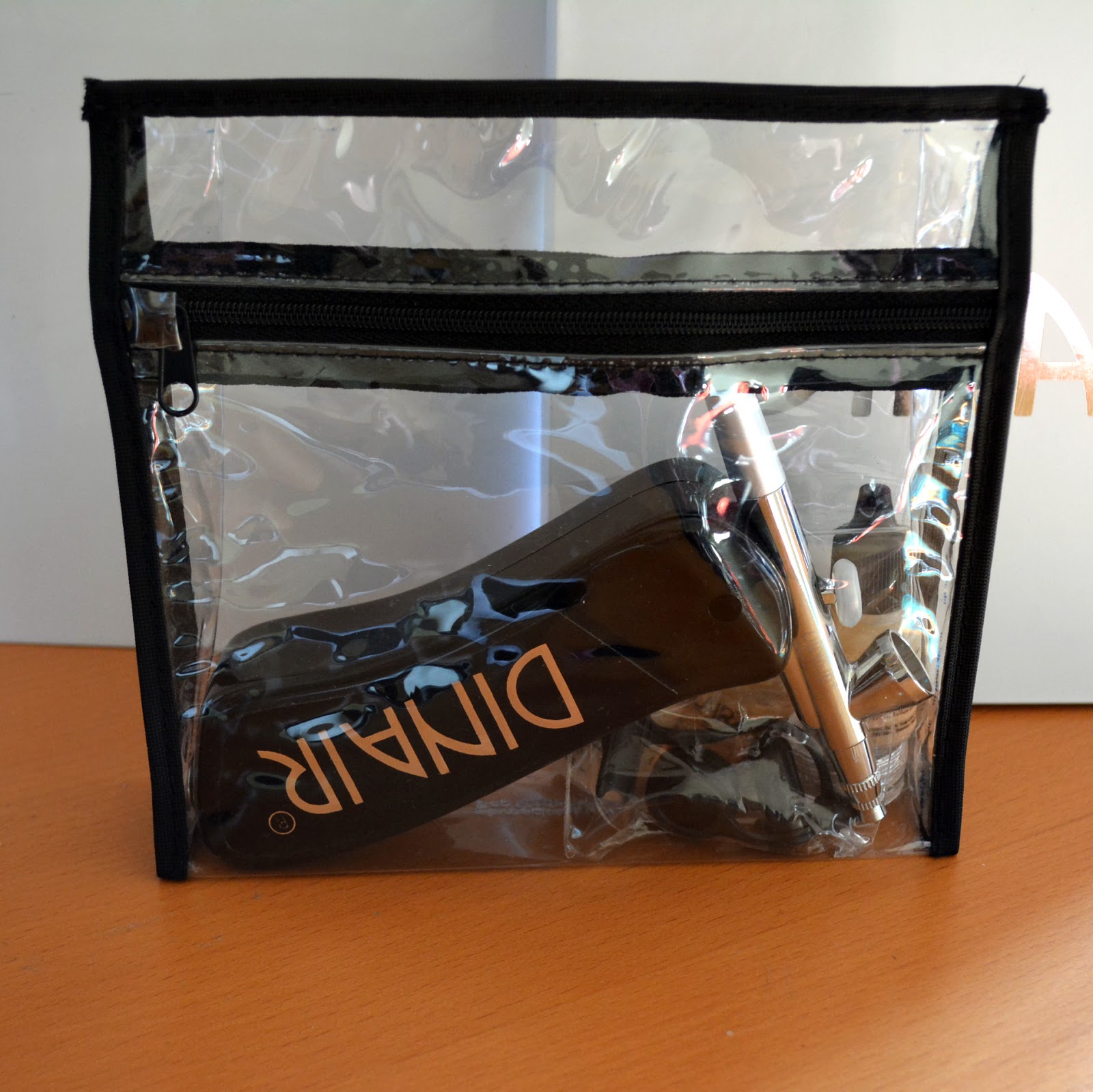 The Airbrush Makeup Guru: Dinair AirStyle Airbrush Makeup Kit Review ...