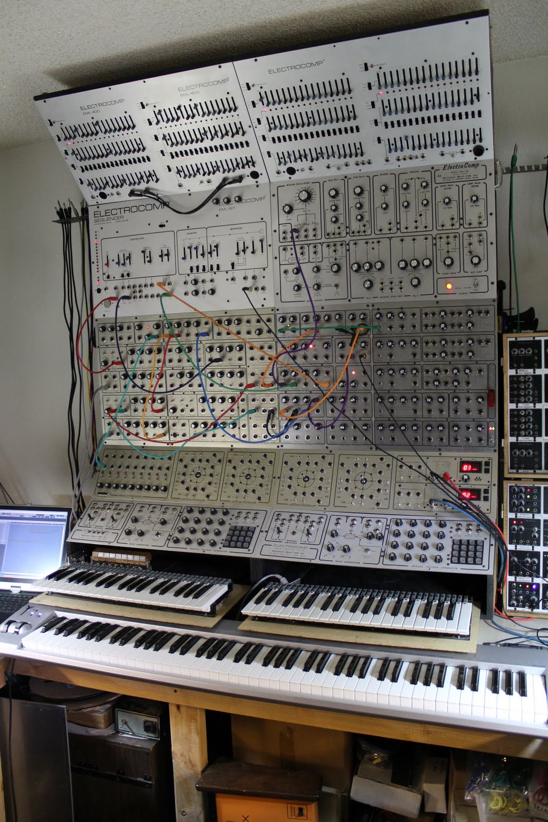 MATRIXSYNTH: One Monster Modular