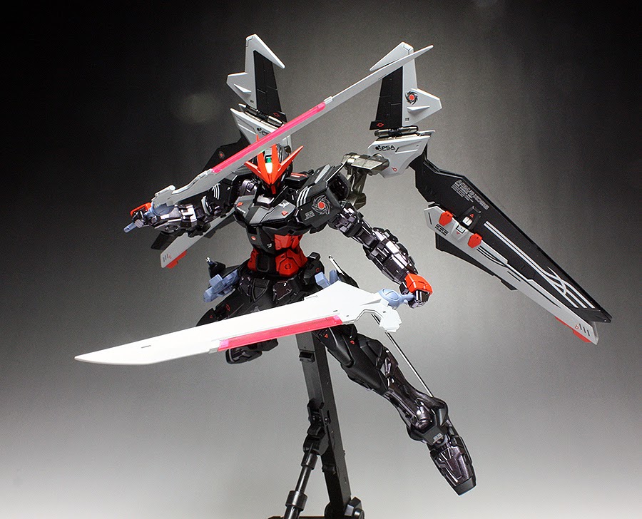 P-Bandai: MG 1/100 Gundam Astray Noir - Painted Build