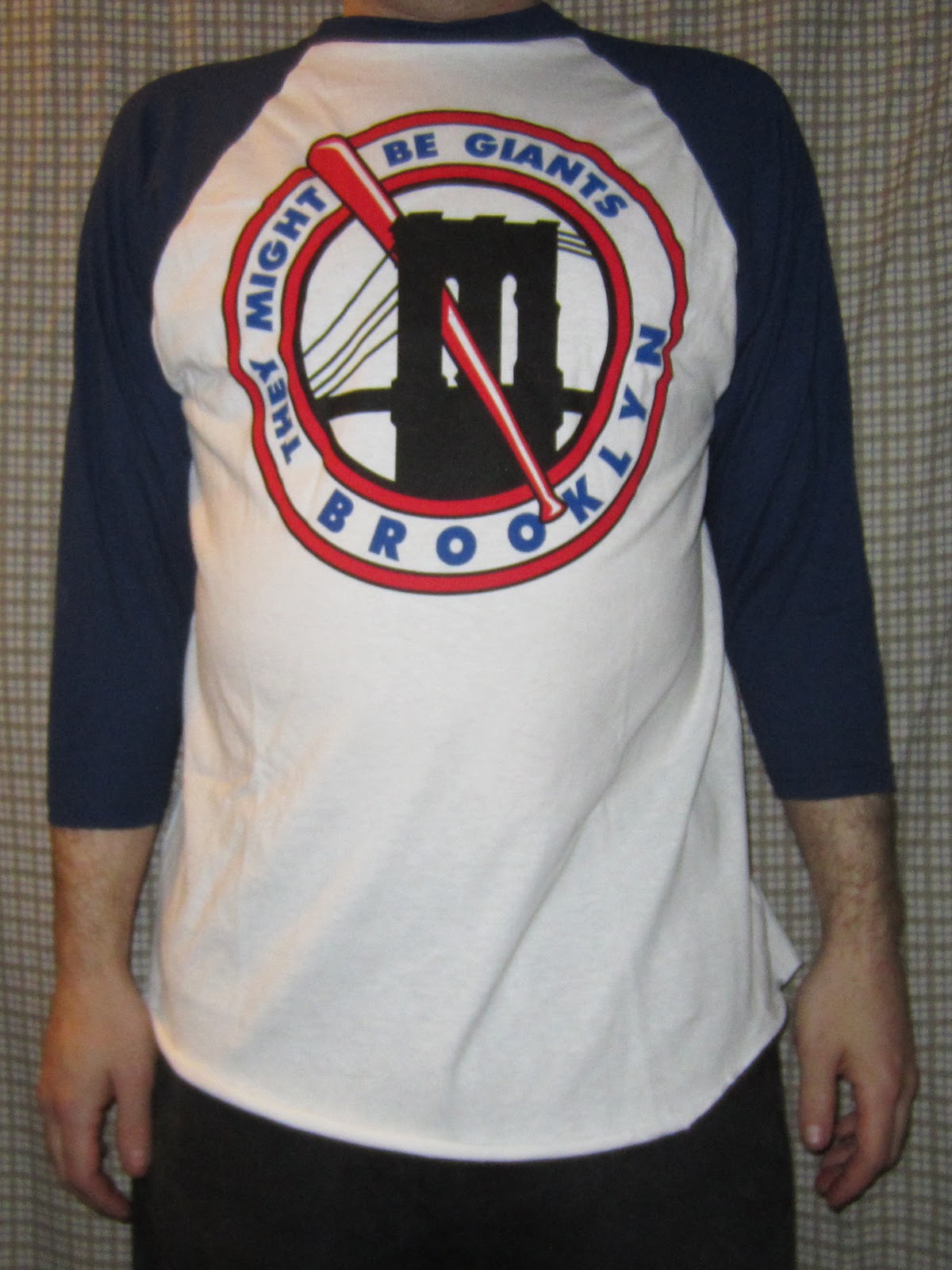 A TMBG FAN BLOG: TMBG Shirt #50: Team TMBG