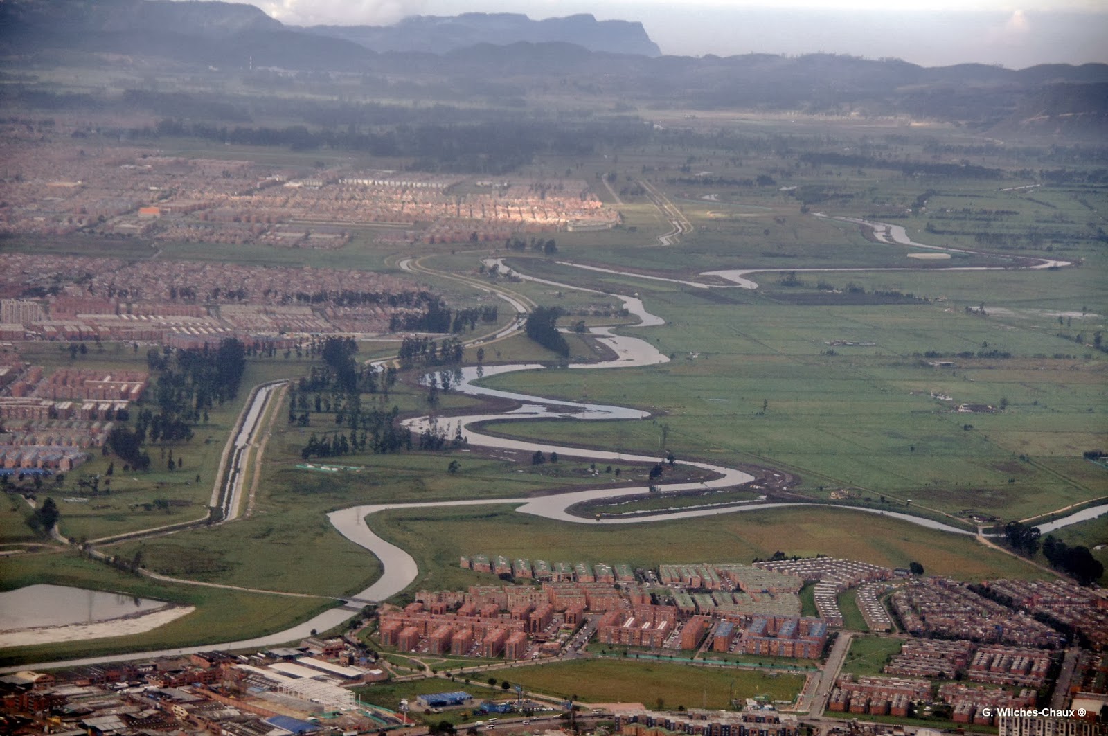 LA ESPECIE URBANA: CONVERSACIONES CON EL RÍO BOGOTÁ