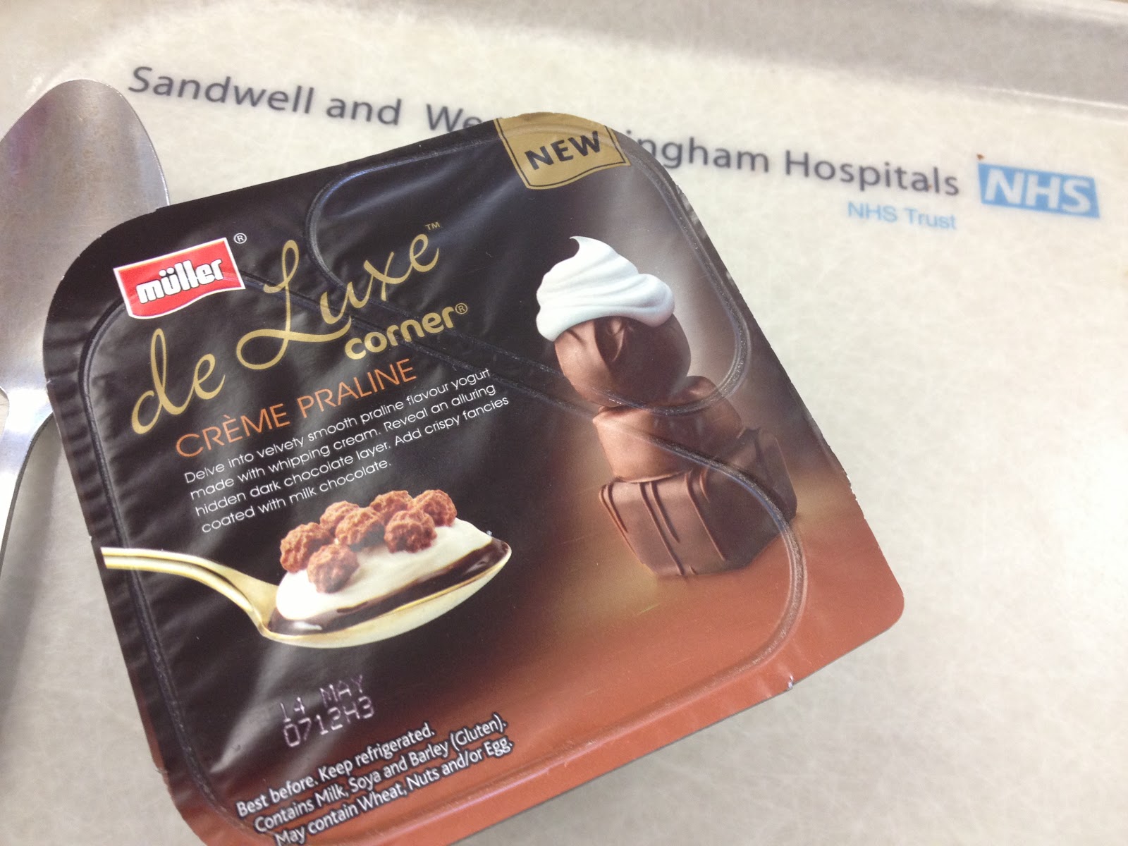 FOODSTUFF FINDS: Muller de Luxe Corner - Creme Praline [by @NLi10]