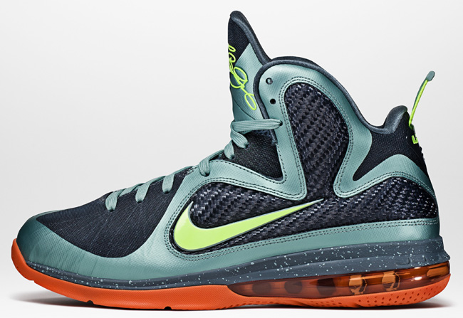 F.S.: LeBron "Cannon" 9s