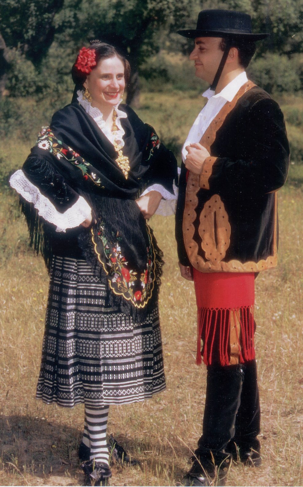 FolkCostume&Embroidery: Overview of the costumes of Spain - 2 The South