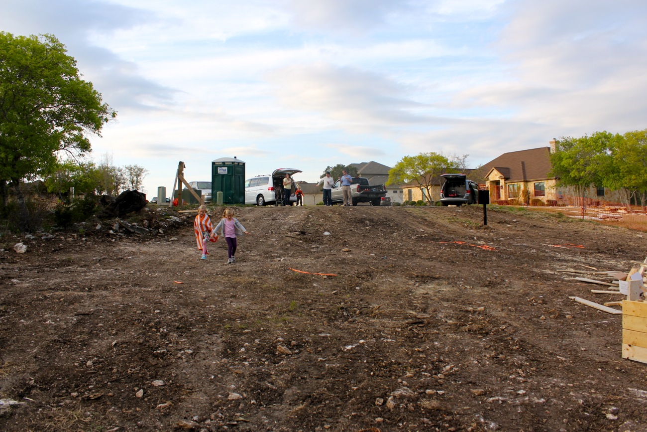 Building a new Home: Groundbreaking Party - MADE EVERYDAY