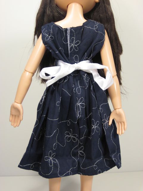 A Review of BFC Ink Pen Pal Doll "Britt" by MGA Entertainment | The Toy ...