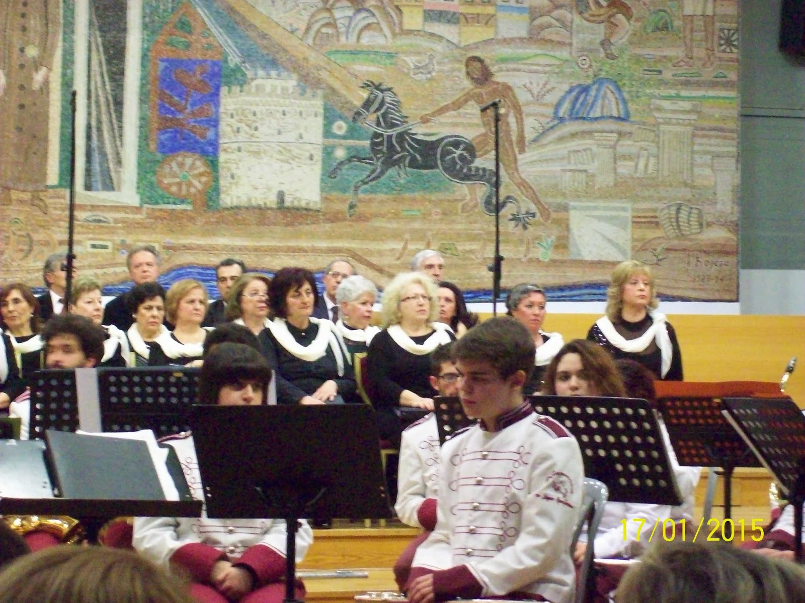 ΕΝΗΜΕΡΩΣΗΣΕΟΛΑ: ΕΙΚΟΝΕΣ ΑΠΟ ΤΗΝ ΠΟΛΙΤΙΣΤΙΚΗ ΕΚΔΗΛΩΣΗ, ΣΤΗΝ ΑΙΘΟΥΣΑ ...