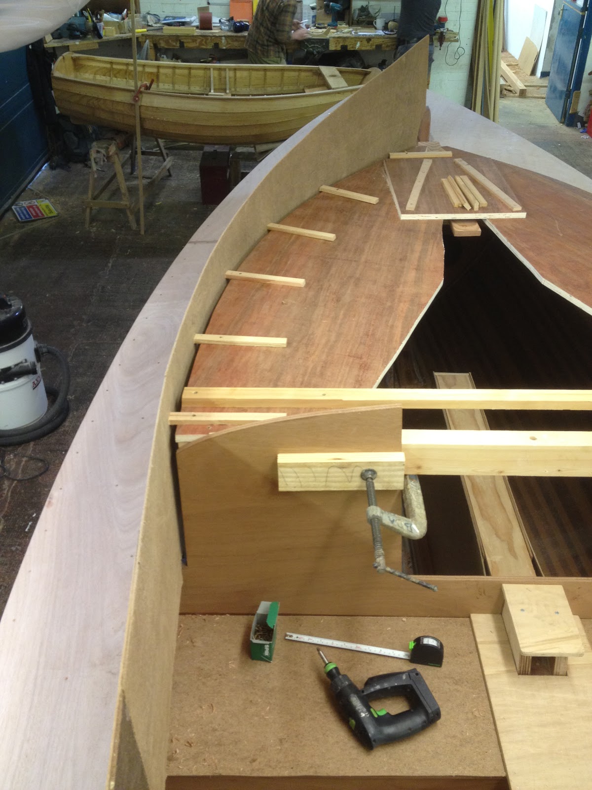 Boatbuilders Diary for "Glóey": Week 14 - Deckcovering / Coamings