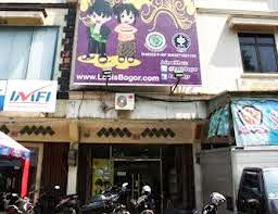 RIZKA WAHYU ROMADHONA,- Pemilik LAPIS BOGOR SANGKURIANG : OLEH-OLEH ...