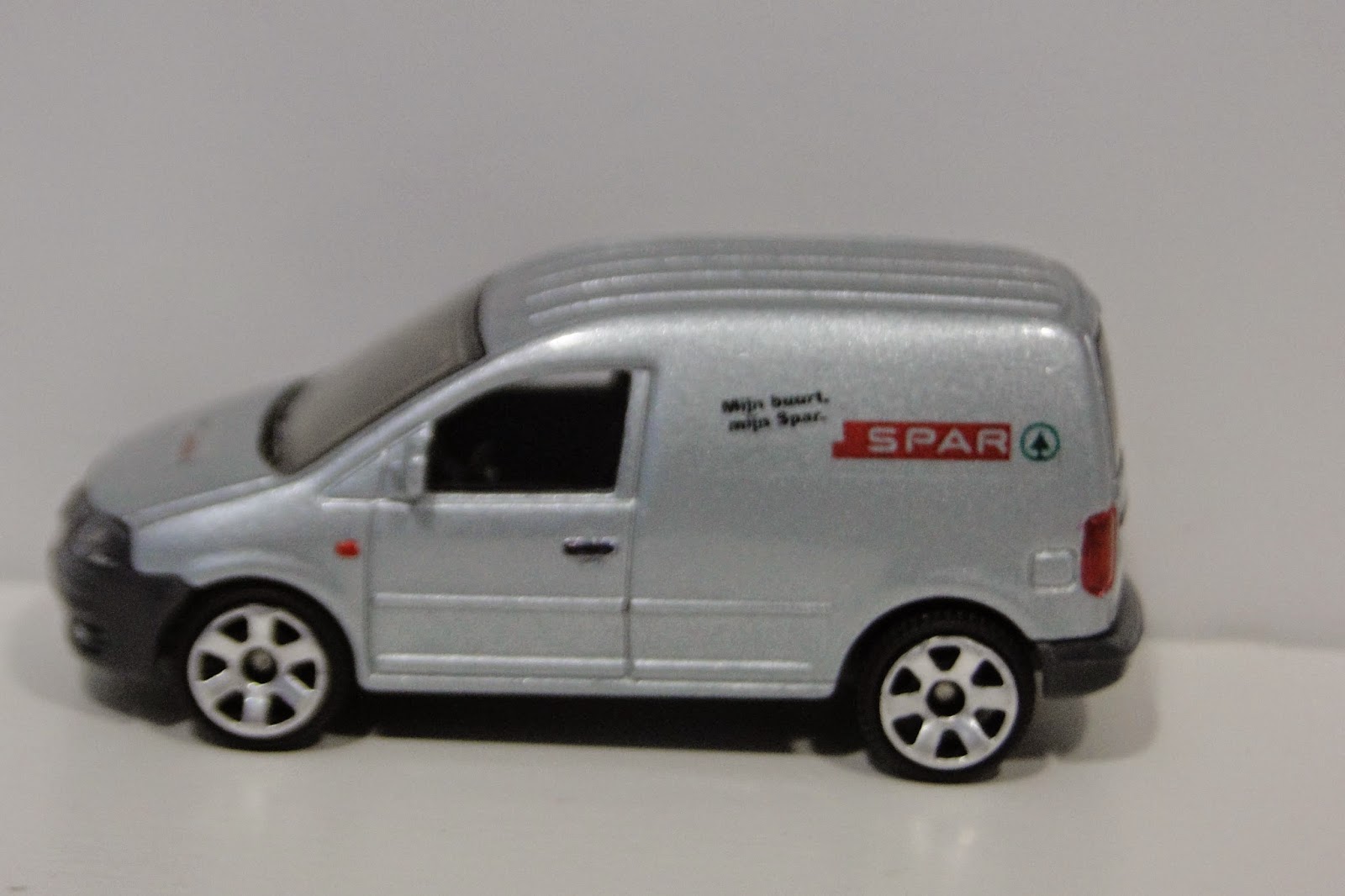 3inchDiecastBliss: Matchbox VW Caddy - The Customs