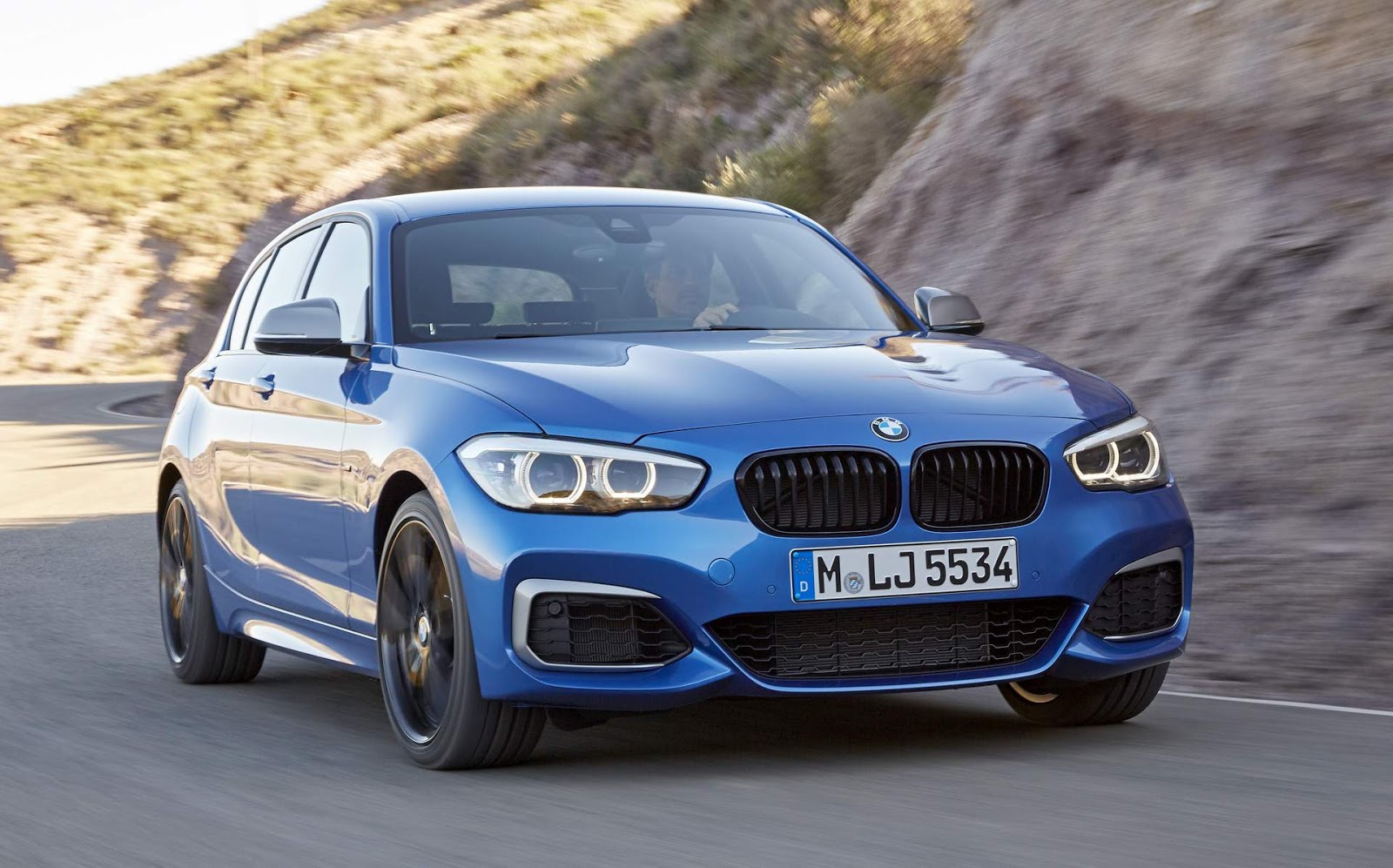 BMW 140i 2019 chega ao Brasil: preço R$ 269.950 reais