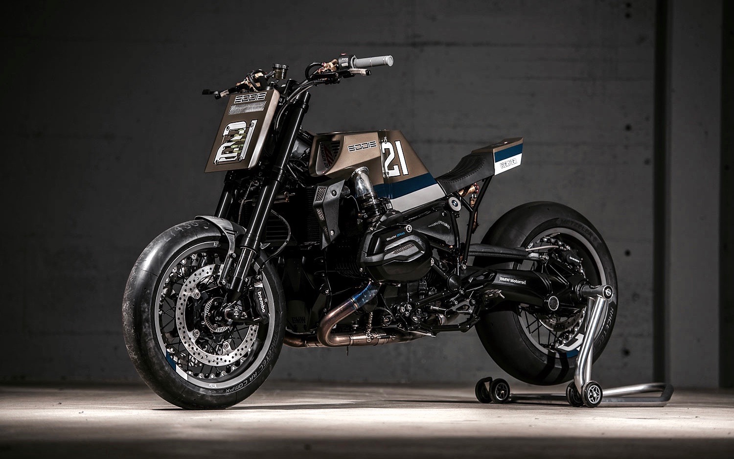 Eddie 21 - BMW R1200R - Inazuma café racer
