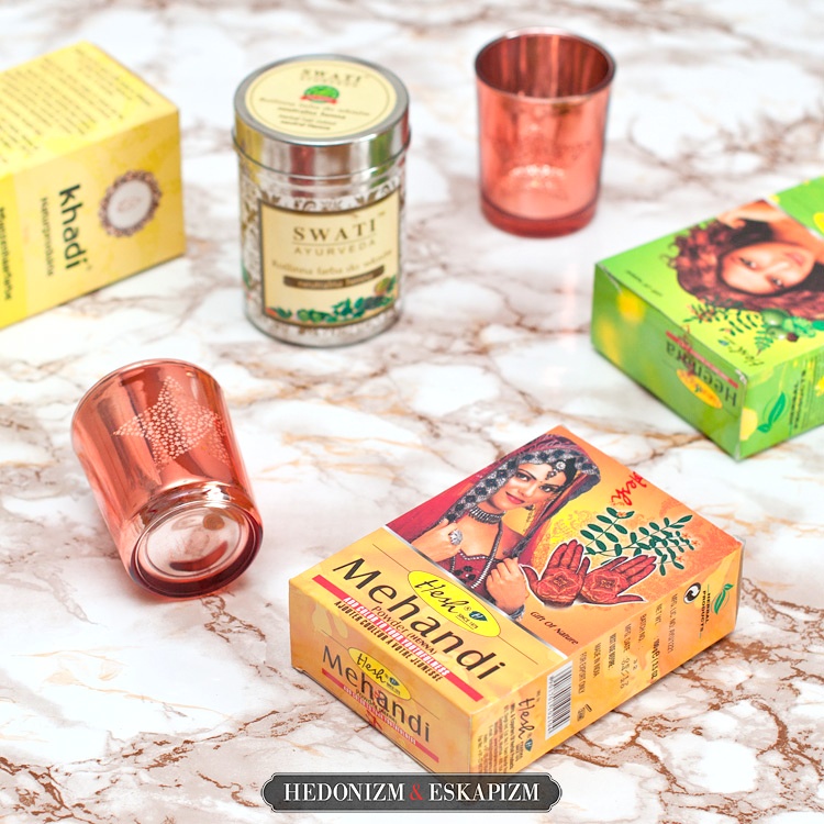 Henna: Od czego zależy kolor włosów po farbowaniu? - "Hedonizm i eskapizm"